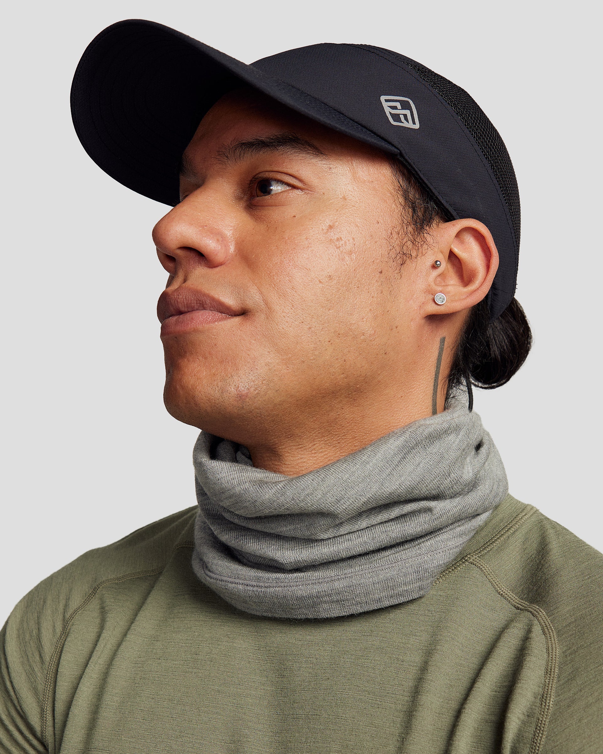 Core Spun Neck Gaiter - Mid Grey Marle – Kathmandu NZ