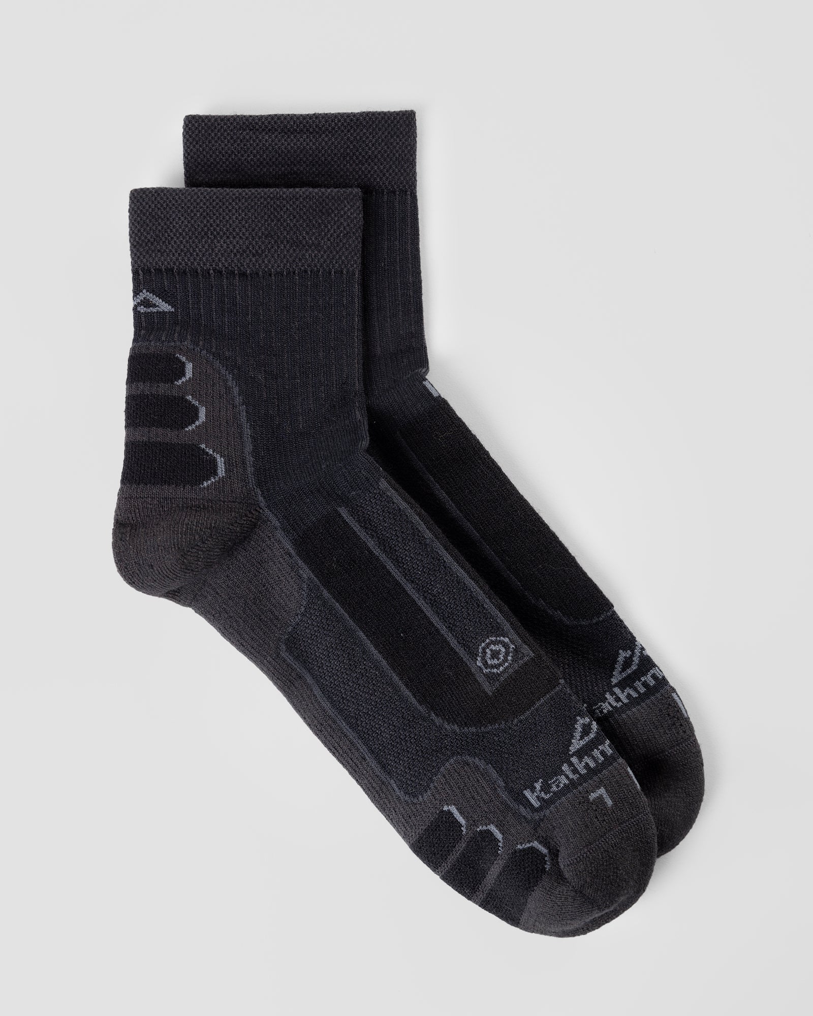 NuYarn Ergonomic Quarter Crew Hiking Socks - Charcoal – Kathmandu NZ