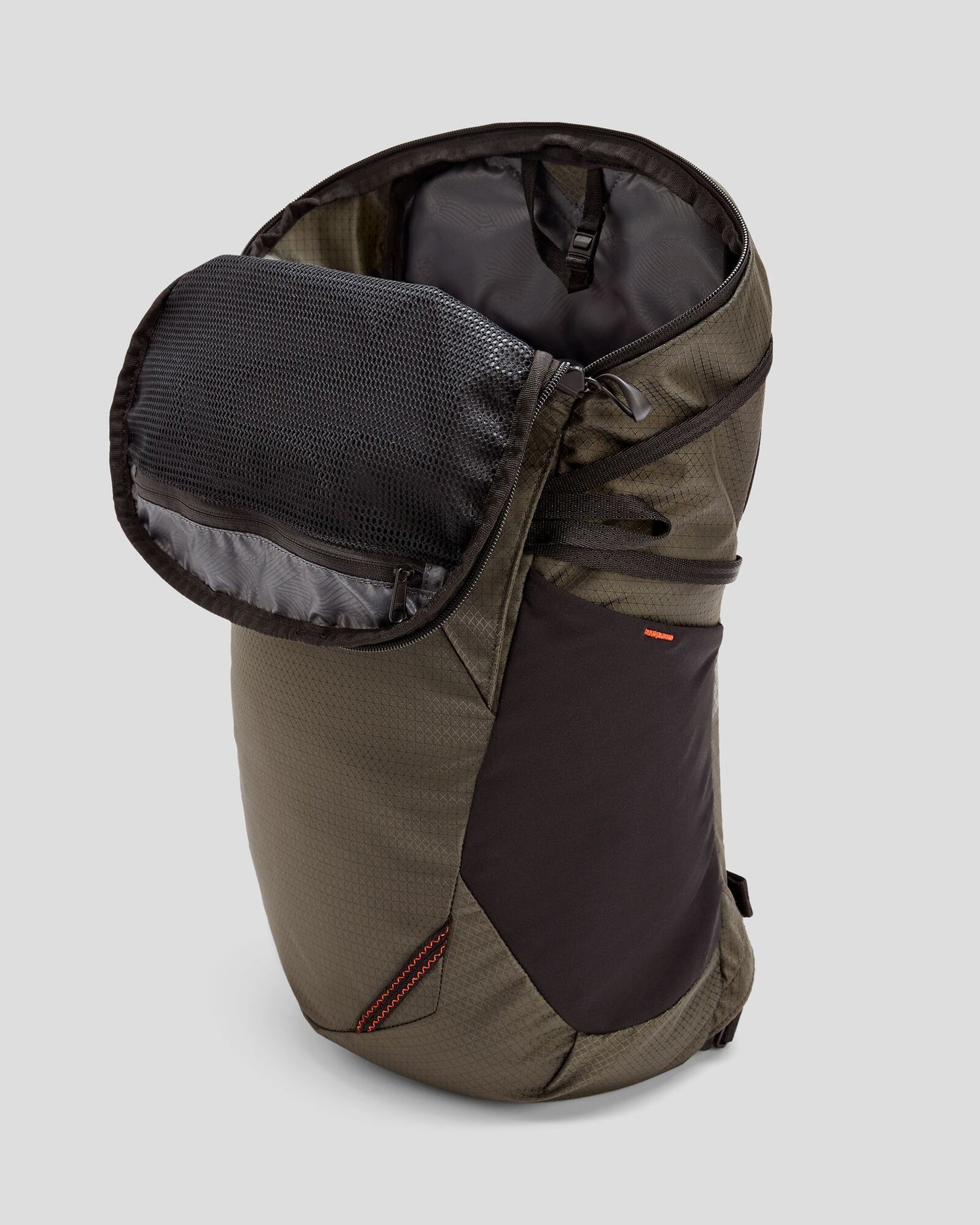 Valorous Pack - 20L - Dark Moss – Kathmandu NZ