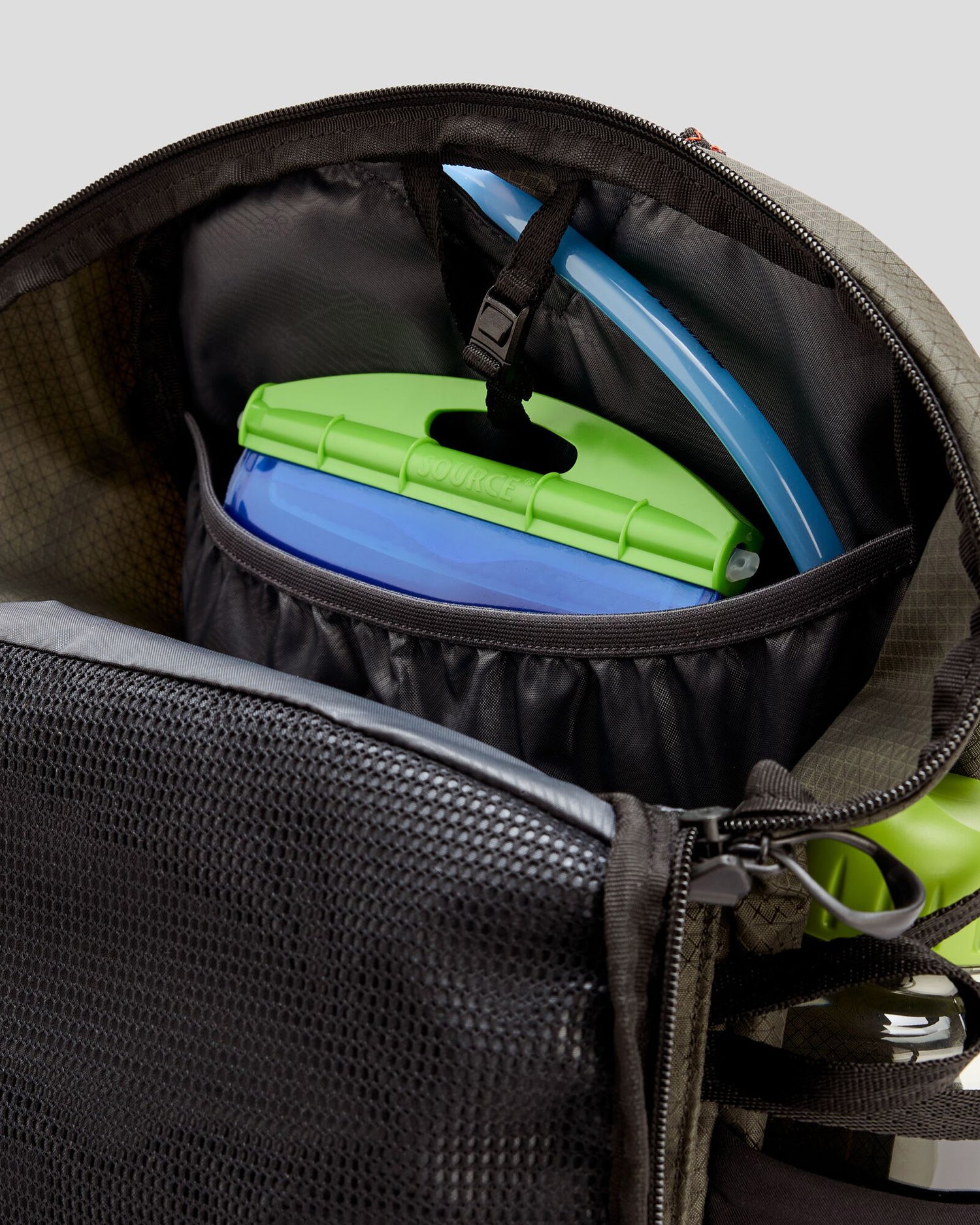 Valorous Pack - 20L - Dark Moss – Kathmandu NZ