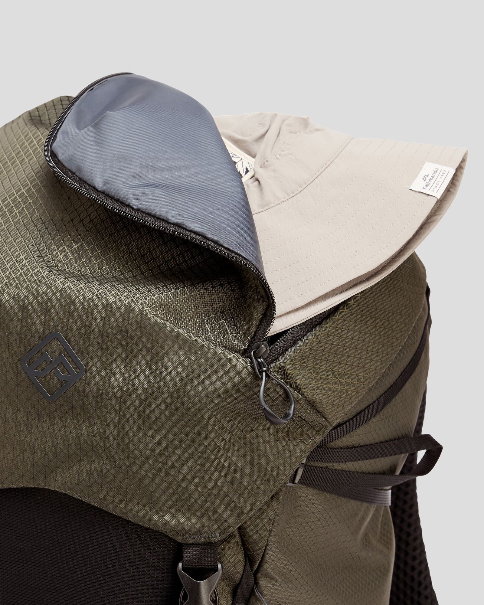 Valorous Pack - 48L - Dark Moss – Kathmandu NZ