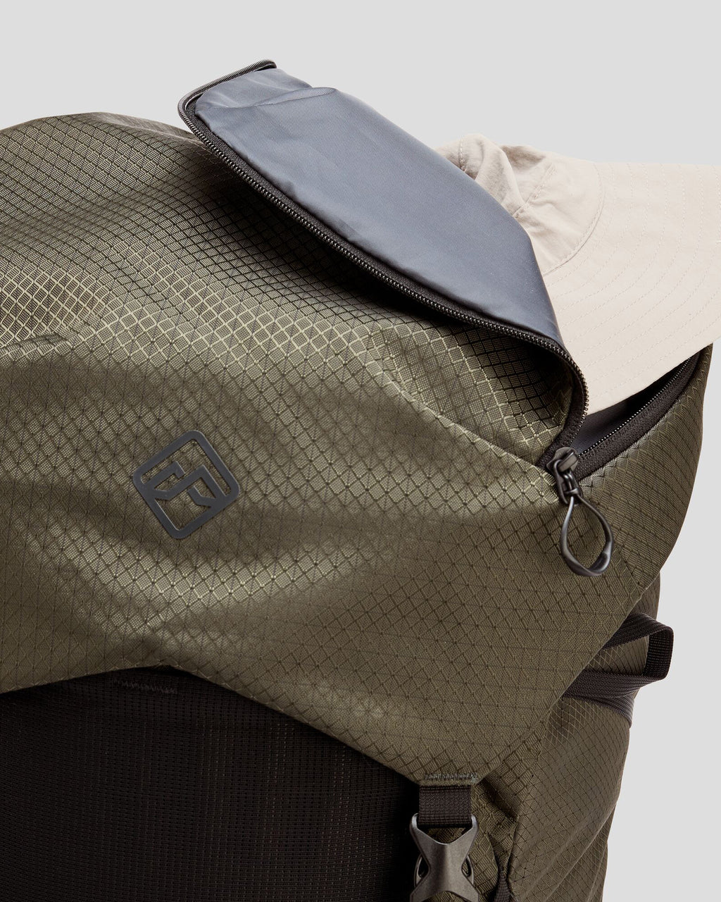 Valorous Pack - 58L - Dark Moss – Kathmandu NZ