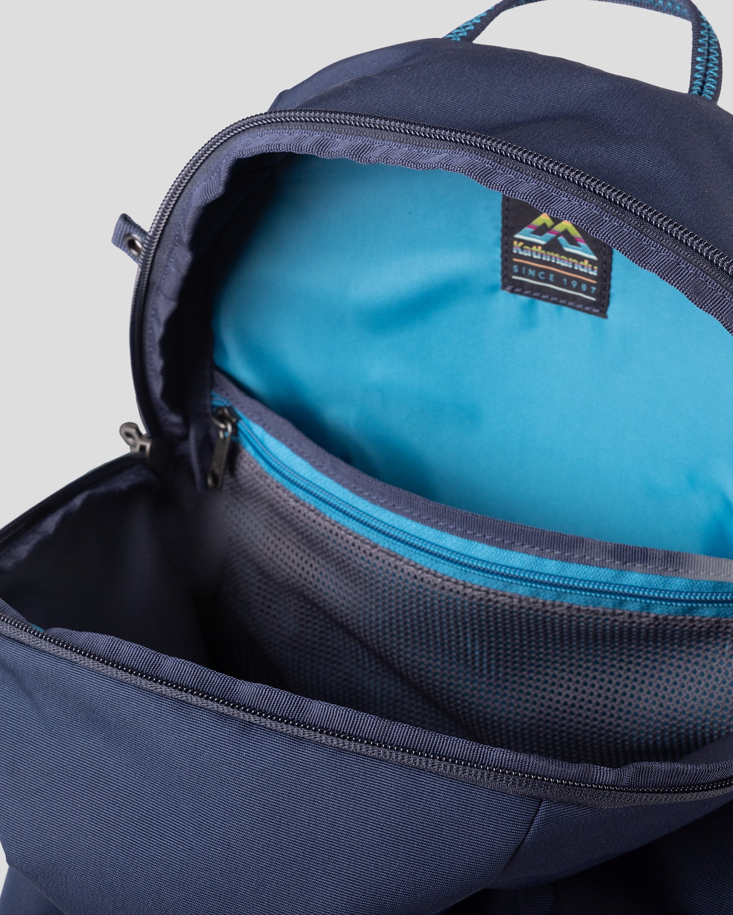 Gluon Beyond Backpack - 18L - Pure Navy – Kathmandu NZ