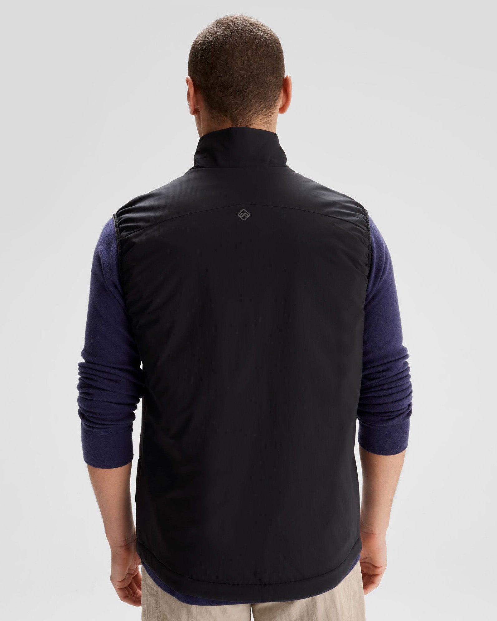 Men's Seeker PrimaLoft® Active Vest - Black Stingray – Kathmandu NZ