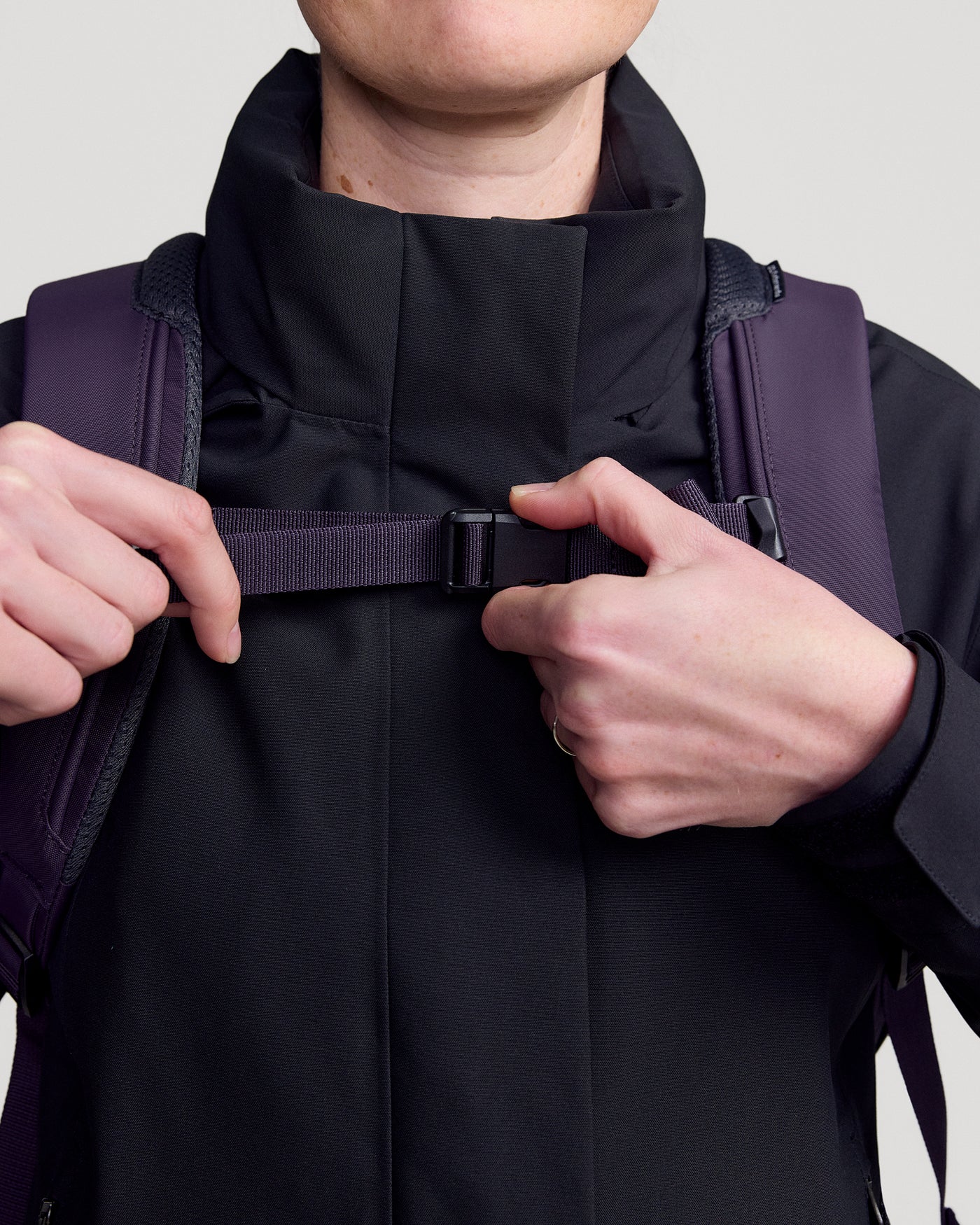 Axon Everyday Backpack - Berry/Orbit – Kathmandu NZ