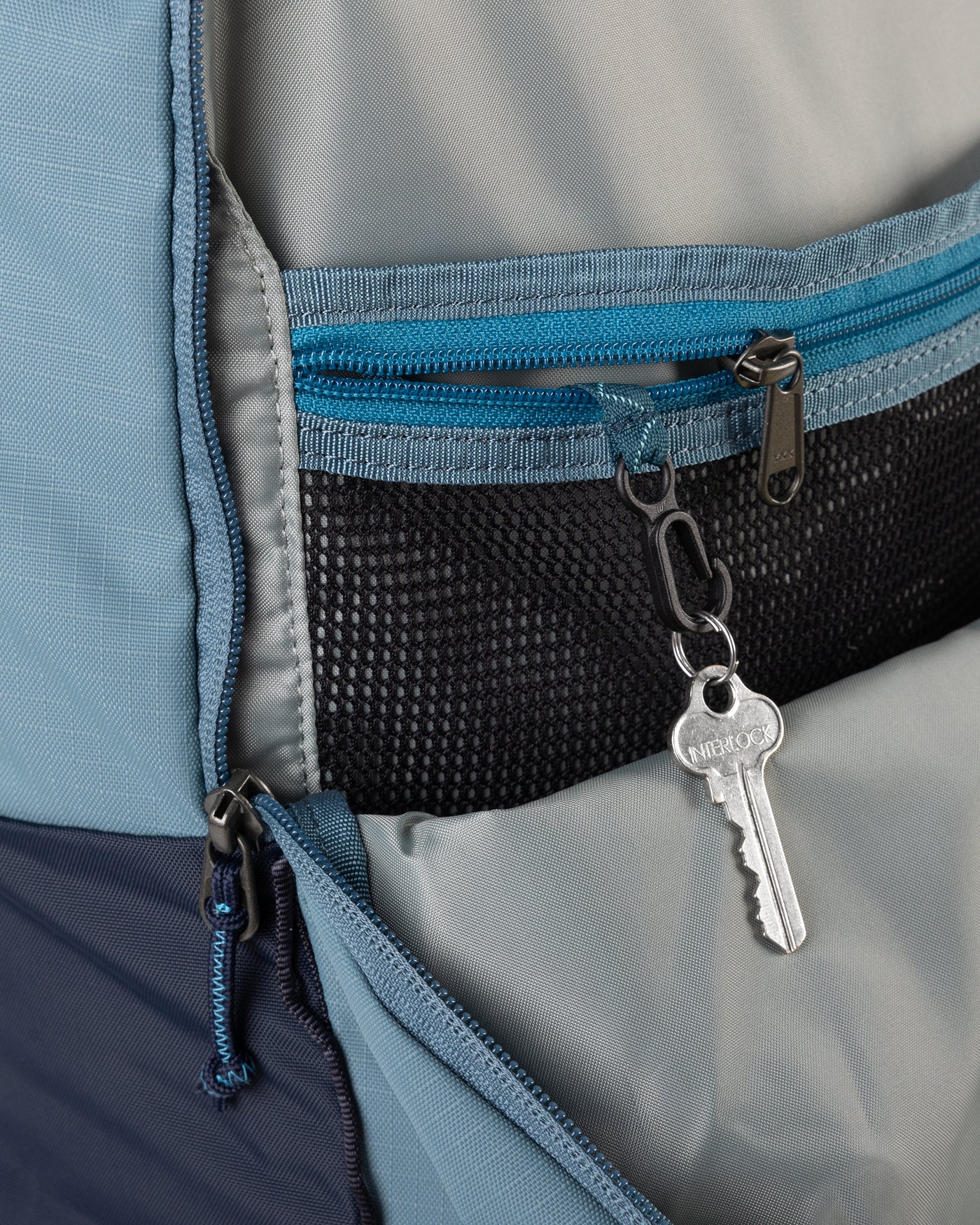 Axon Everyday Backpack - 20L - Washed Blue/Pure Navy – Kathmandu NZ