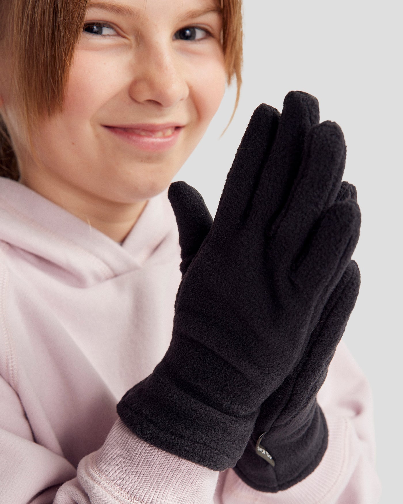 Kids' Ridge 100 PrimaLoft® Bio Fleece Gloves - Black – Kathmandu NZ
